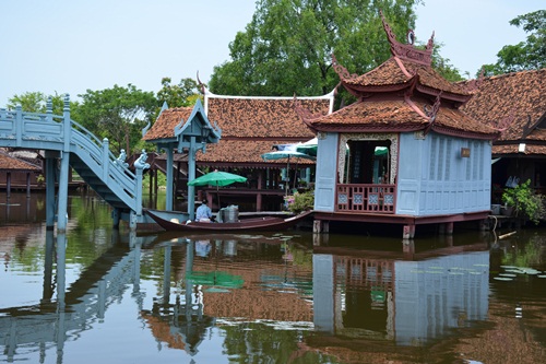THE ANCIENT SIAM